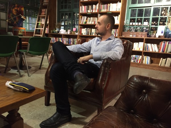 Entrevista a Javier Altayó – L'illa deserta